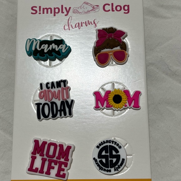 Simply Southern | Accessories | 528 Simply Southern Clog Mom Charms New ...